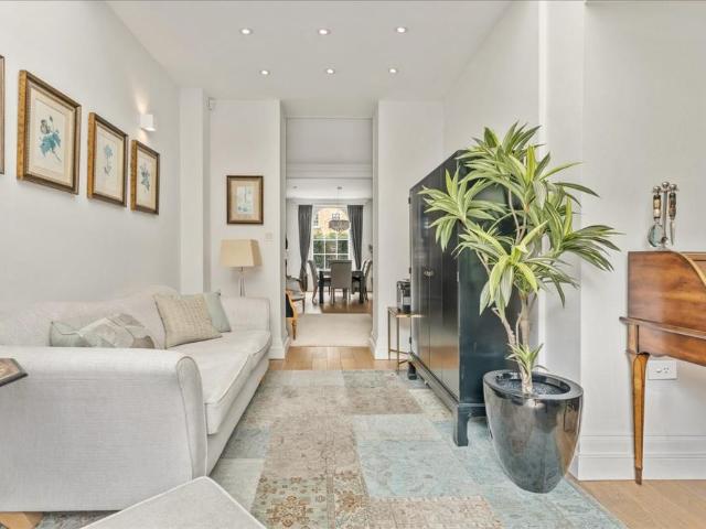 SW1W, London