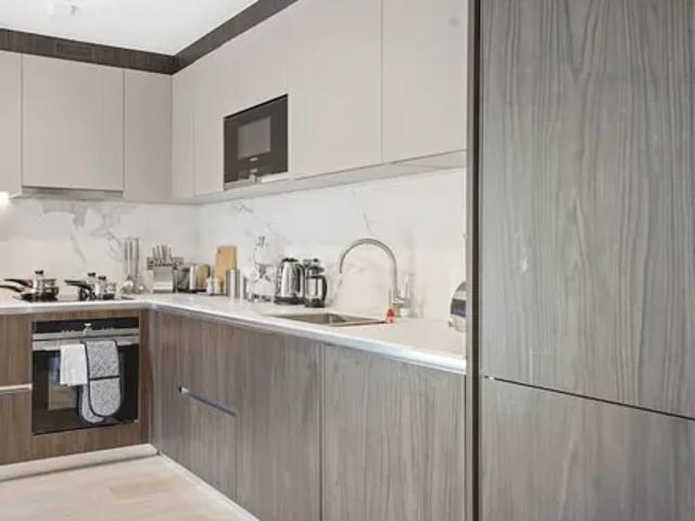 SW4, United Kingdom | 2 bed house for rent #126318754 | Rentberry