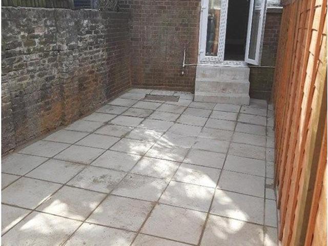 SW6 London, Studio to rent, £1,300 pcm | PrimeLocation