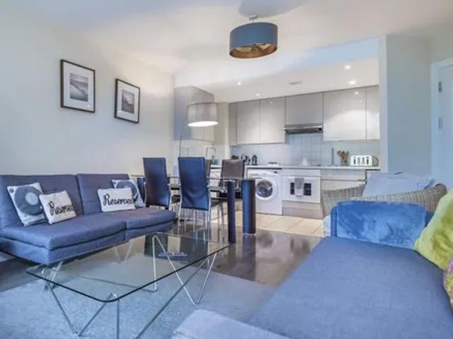 SW8 4NJ, England, United Kingdom | 2 bed apartment for rent #126820127 | Rentberry
