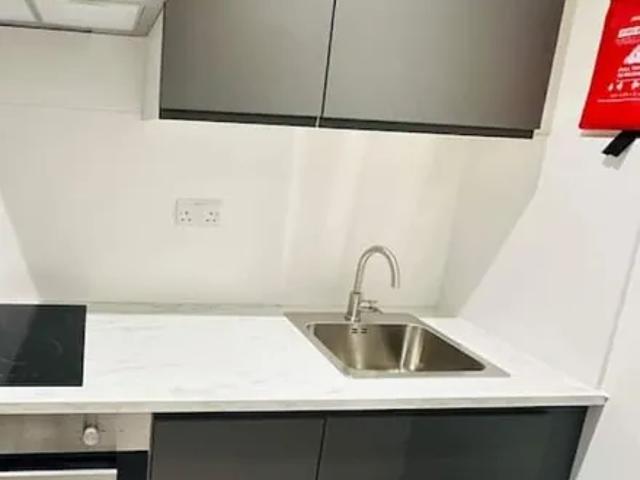 SW8, United Kingdom | Studio house for rent #166231954 | Rentberry