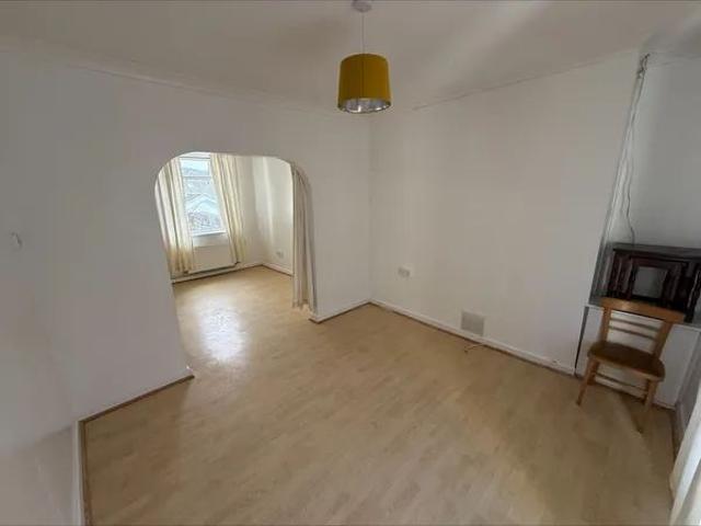 Symmons Street, Swansea, SA1