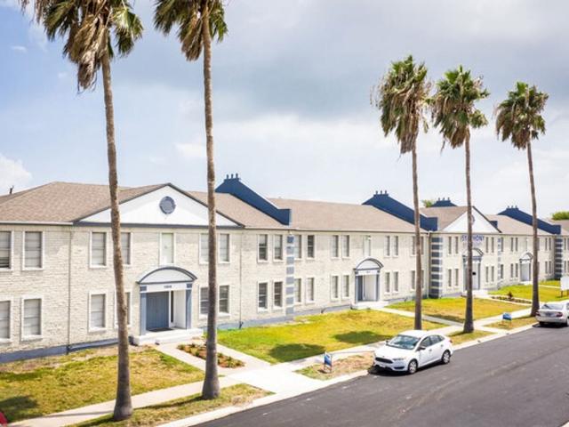 Symphony Apartments 2 Bedroom Apartment for Rent at 5808 S Alameda St, Corpus Christi, TX 78412 Bay Area