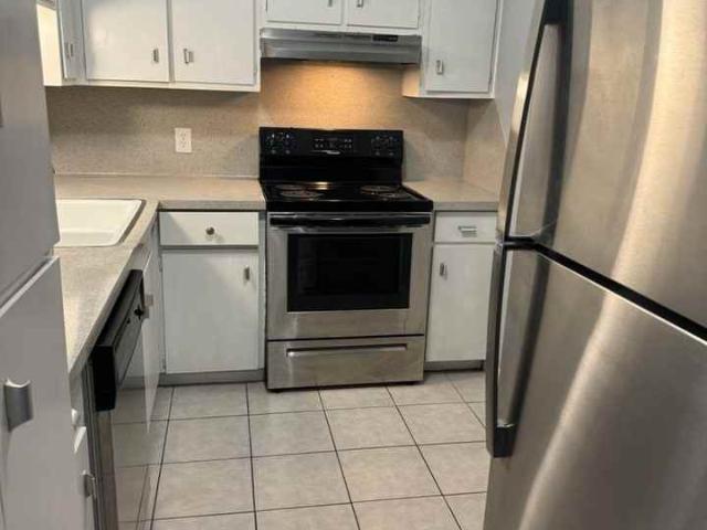 Symphony Apartments 2 Bedroom Apartment for Rent at 5808 S Alameda St, Corpus Christi, TX 78412 Bay Area