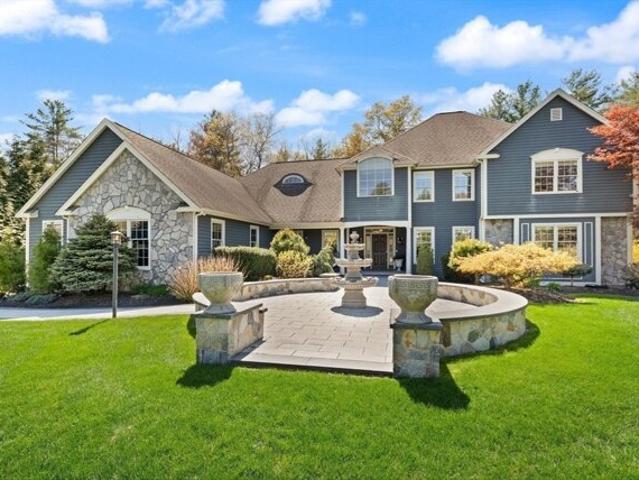 Symphony Dr, Easton, Home For Sale