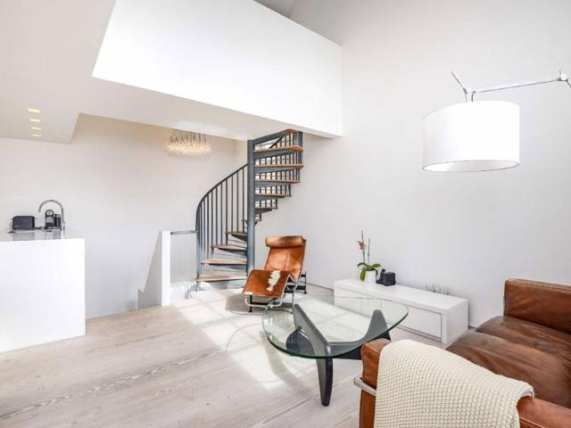 Symphony Mews, W10, London