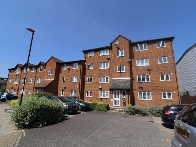 Sybil Phoenix Close, Deptford SE8, Studio to rent, £1,350 pcm | PrimeLocation