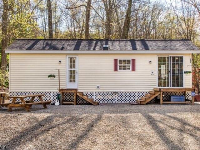 Sycamore Vlg, Vernon, Property For Sale