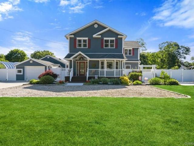 Sycamore Ave, Ronkonkoma, Home For Sale