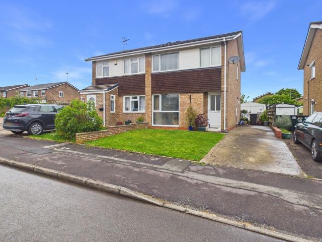 Sycamore Close, Towcester NN12, 3 bed semi detached house to rent, £1,450 pcm | PrimeLocation