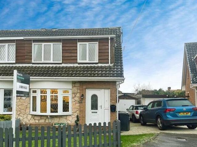 Sycamore Close, Lepton, 3 Bedroom Semi detached