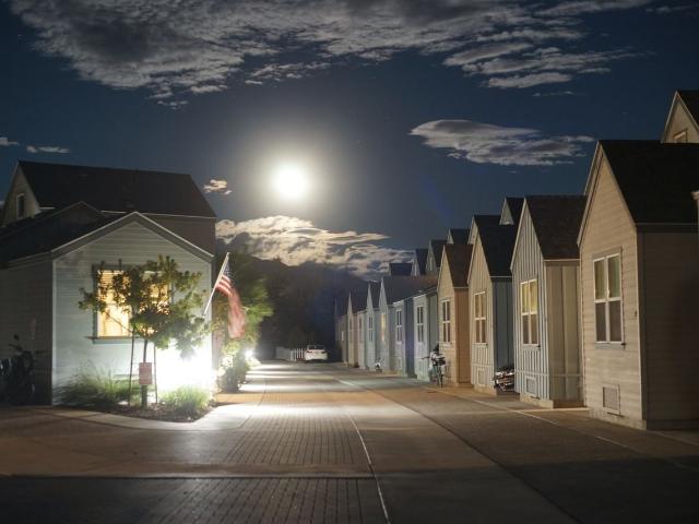 Sycamore Creek Village 1 Bedroom Apartment for Rent at 1130 Punta Gorda St, Santa Barbara, CA 93103 Eastside