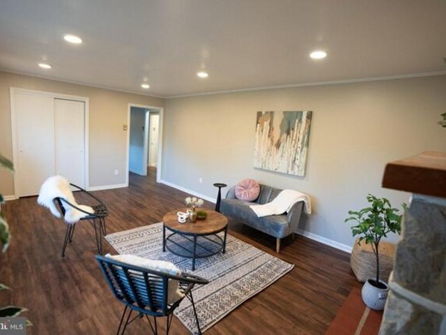 Sycamore Dr, Mount Holly Springs, Home For Sale