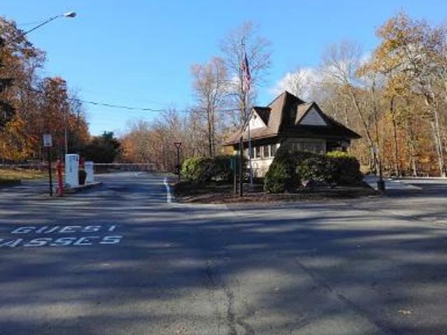 Sycamore Lane
