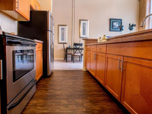Sycamore Place 2 Bedroom Apartment for Rent at 634 Sycamore St, Cincinnati, OH 45202 Central Business District
