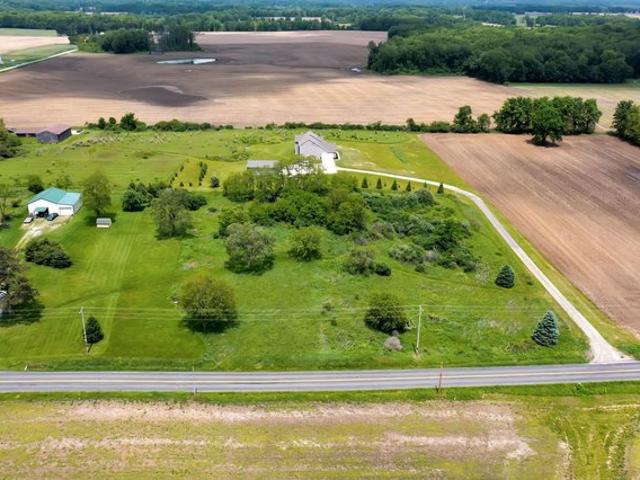 Sycamore Rd, Centerburg, OH 43011