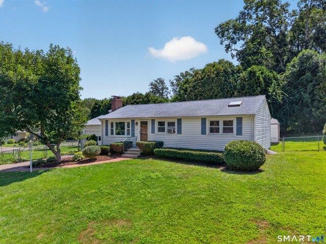 Sycamore Rd, East Lyme, Home For Sale