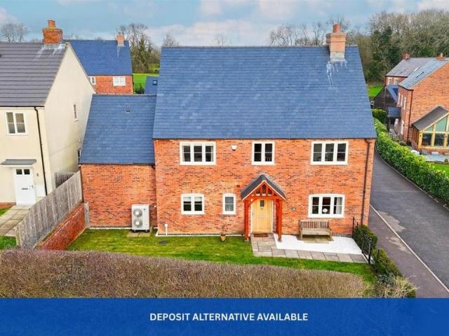 Sycamore Rise, Tugby 4 bed detached house to rent £2,250 pcm £519 pw