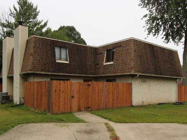 Sycamore Square 2 Bedroom Apartment for Rent at 3905 N Franklin St, Muncie, IN 47303