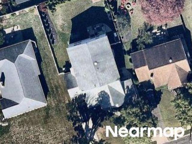 Sycamore St