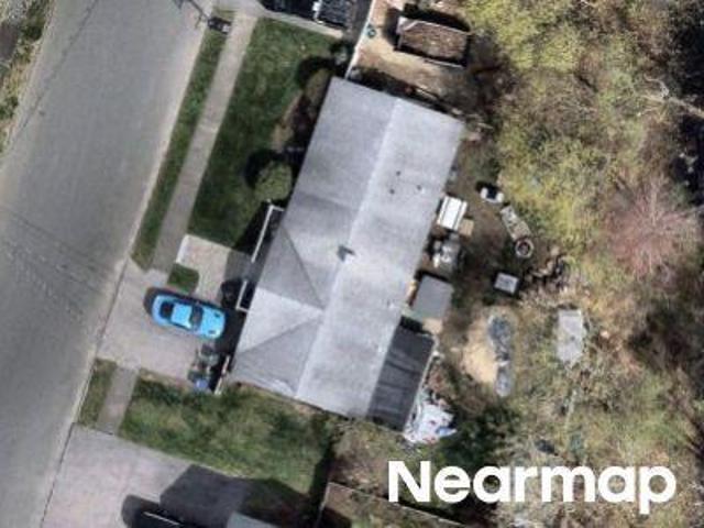 Sycamore St