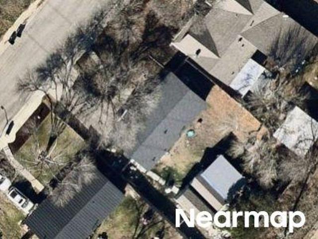 Sycamore St
