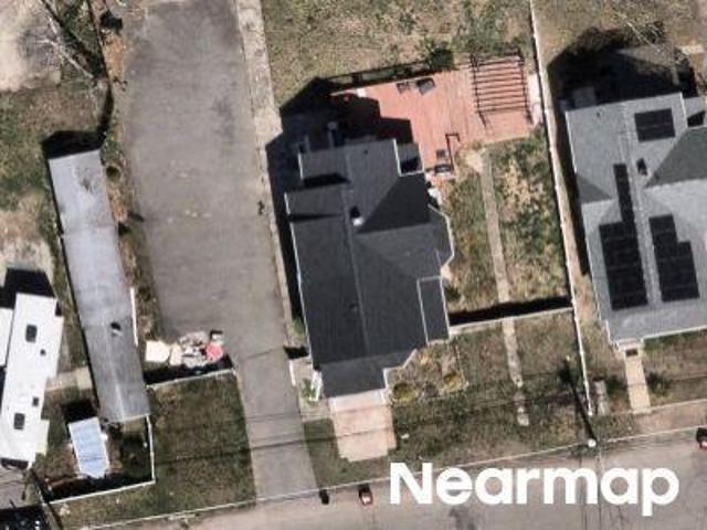 Sycamore St