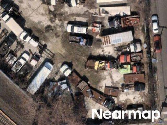 Sycamore St
