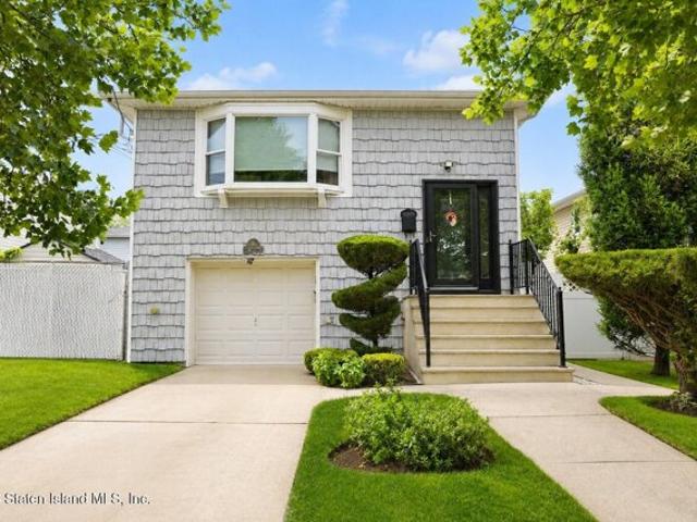 Sycamore St, Staten Island, Home For Sale