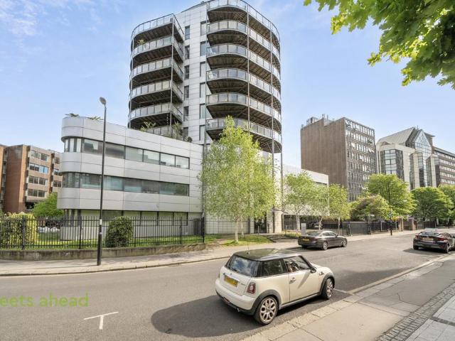 Sydenham Road, Croydon, CR0 2 bed apartment to rent £1,800 pcm £415 pw