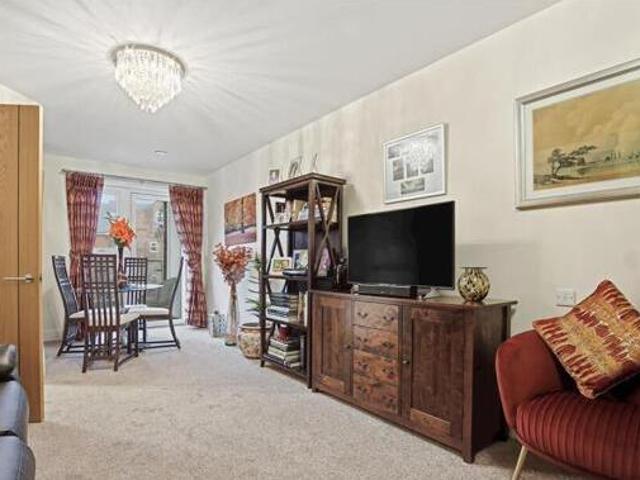 Sydney Court, Lansdown Road, 1 Bedroom Apartment