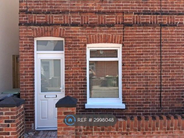 Sydney Road, Eastbourne BN22, 2 bed end terrace house to rent, £1,150 pcm | PrimeLocation