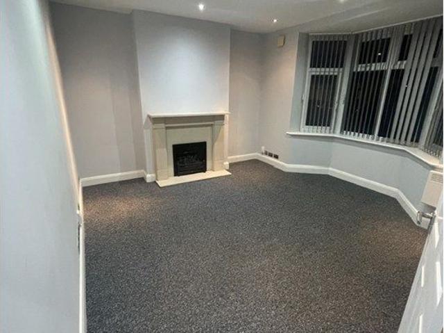 Sykefield Avenue, Leicester LE3, 3 bed semi detached house to rent, £1,300 pcm | PrimeLocation