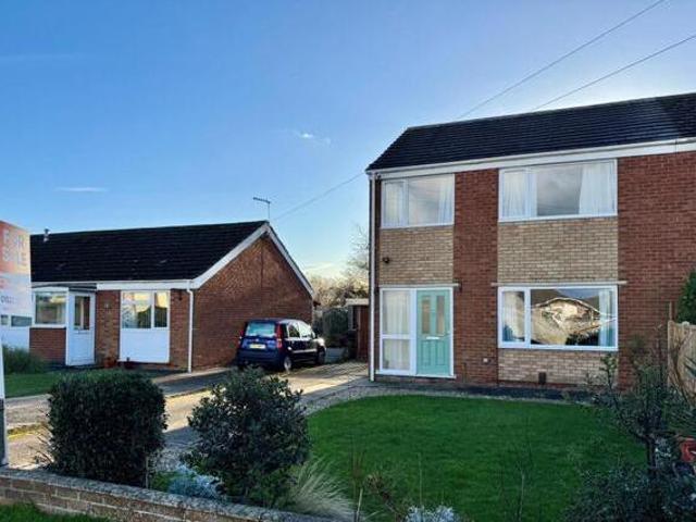 Sykes Lane, Saxilby, 3 Bedroom Semi detached