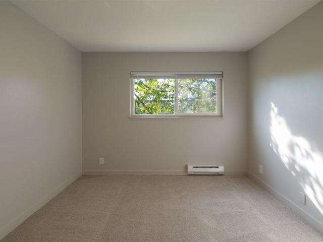 Sylvan Court 2 Bedroom Apartment for Rent at 1901 E Fir St, Seattle, WA 98122 Minor