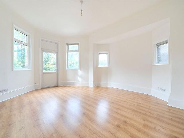 Sylvan Avenue, London N22, Studio to rent, £1,400 pcm | PrimeLocation
