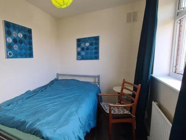 Sylvan Avenue, London, NW7 2JJ, United Kingdom | Room for rent #138851813 | Rentberry