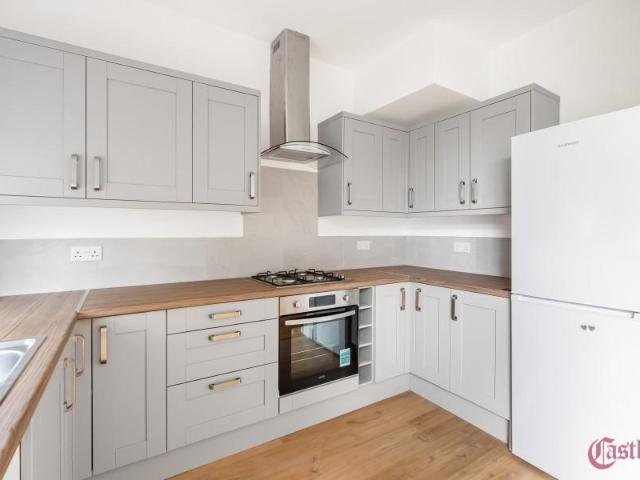 Sylvan Avenue, Wood Green, N22 3 bed terraced house to rent £2,700 pcm £623 pw