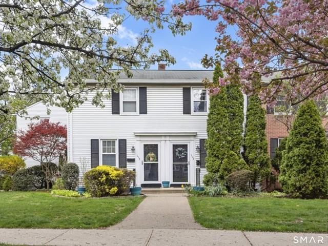 113 Sylvan Knoll Rd, Stamford, CT 06902