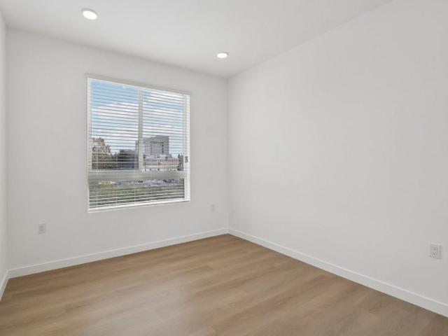 Sylvan House 2 Bedroom Apartment for Rent at 14606 Sylvan St, Los Angeles, CA 91411 Van Nuys