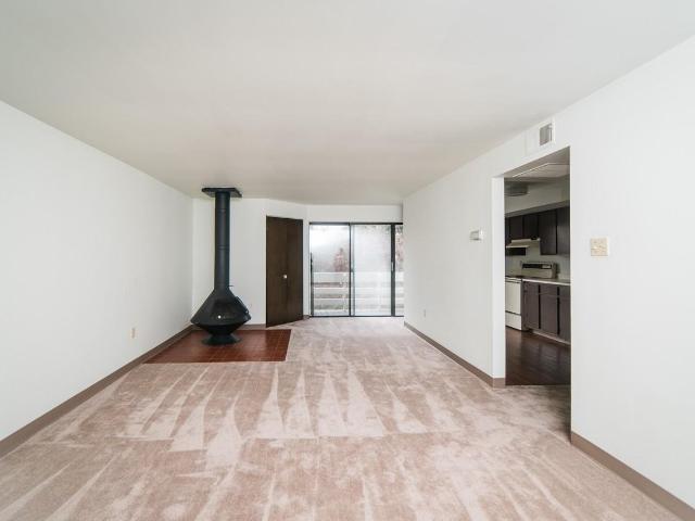 Sylvan Ridge 2 Bedroom Apartment for Rent at 130 Sunnyhill Dr, Beaver Falls, PA 15010