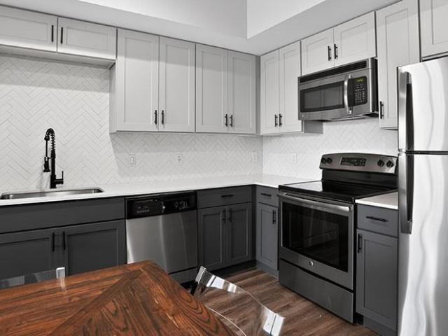 Sylvan Thirty 1 Bedroom Apartment for Rent at 750 Fort Worth Ave, Dallas, TX 75208