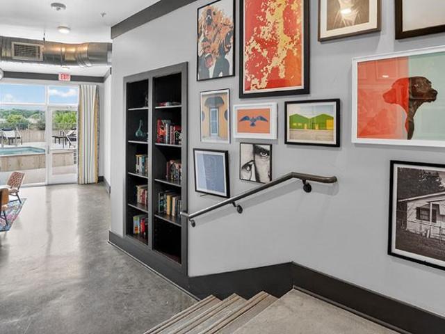 Sylvan Thirty 1 Bedroom Apartment for Rent at 750 Fort Worth Ave, Dallas, TX 75208