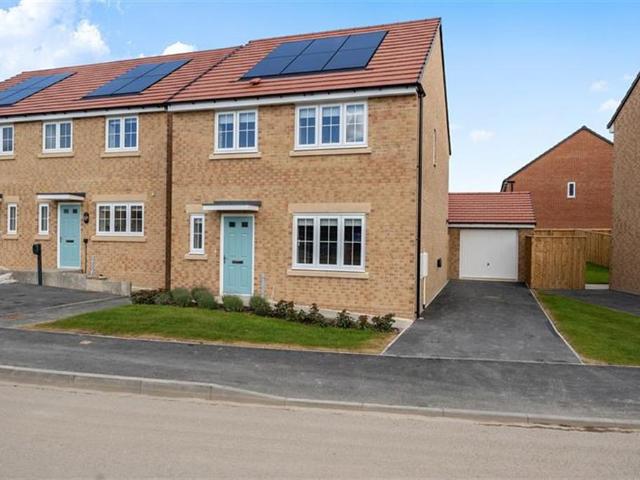 Sylvester Crescent, S81 4 bed detached house to rent £1,325 pcm £306 pw