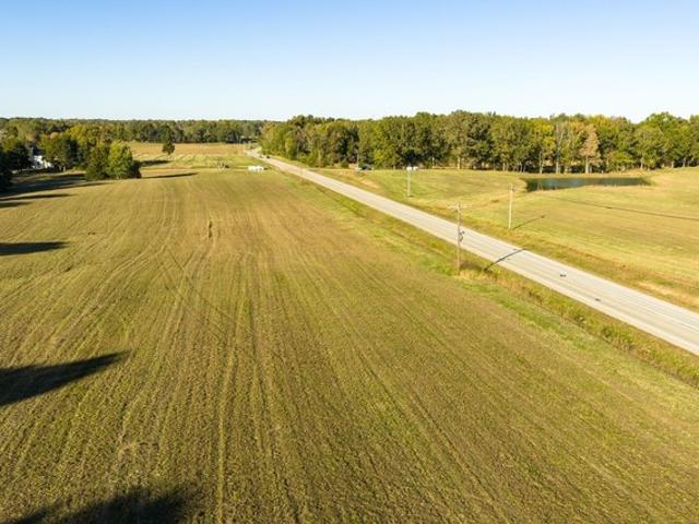 Sylvia Rd, Dickson, TN 37055