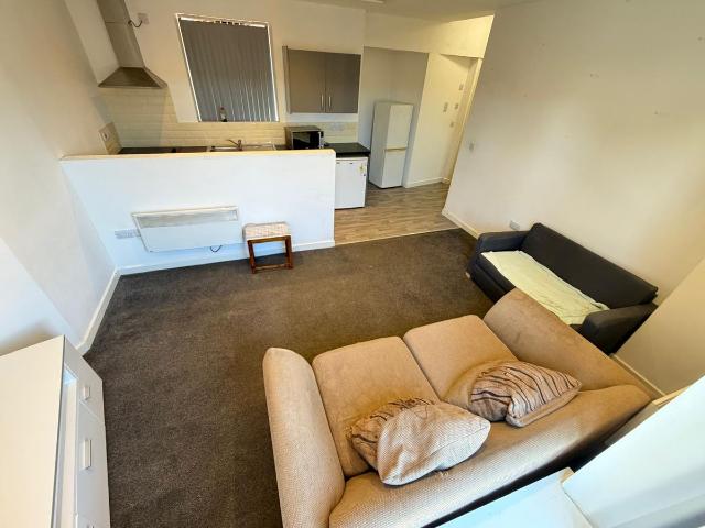 Syston LE7, Studio to rent, £525 pcm | PrimeLocation