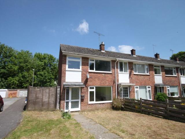 Syward Close, Dorchester, DT1 2 3 bed end of terrace house to rent £1,390 pcm £321 pw